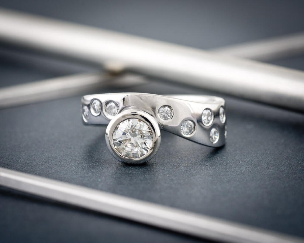 Abstract Modern Engagement Ring : Arden Jewelers