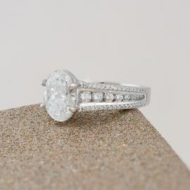 Custom Oval Brilliant Diamond Engagement Ring : Arden Jewelers